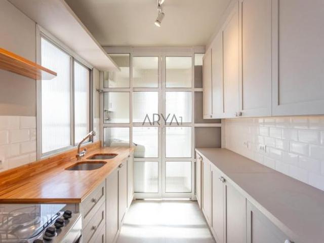 Apartamento à venda no Batel ARYA1