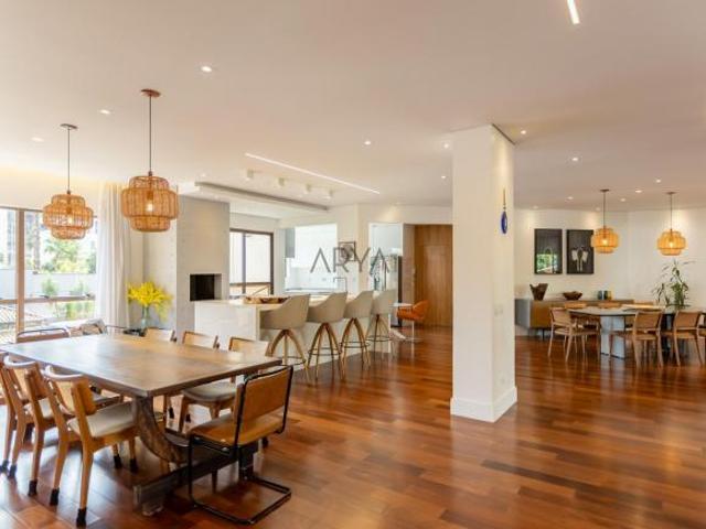 Apartamento à venda no Batel ARYA1