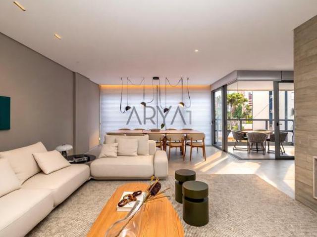 Apartamento à venda no Batel ARYA1