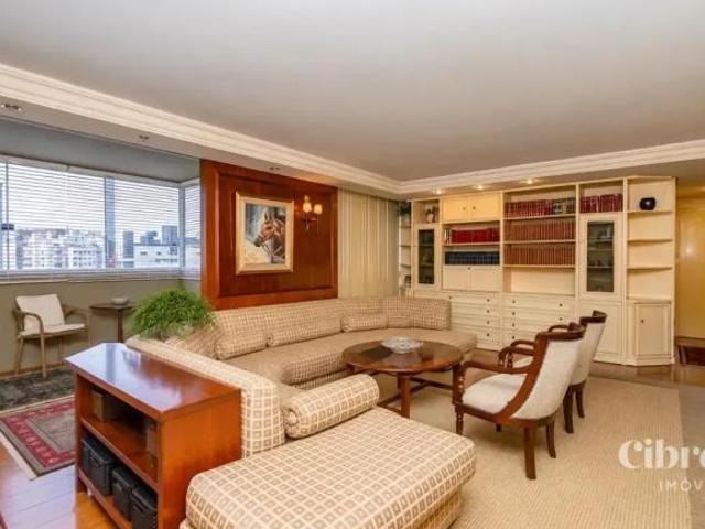Apartamento à venda no Batel com 3 Suítes Ed. Springfield