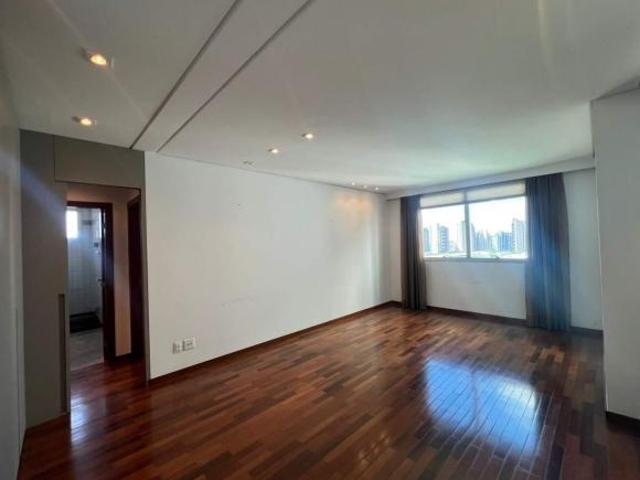 Apartamento à venda no Belvedere, Belo Horizonte