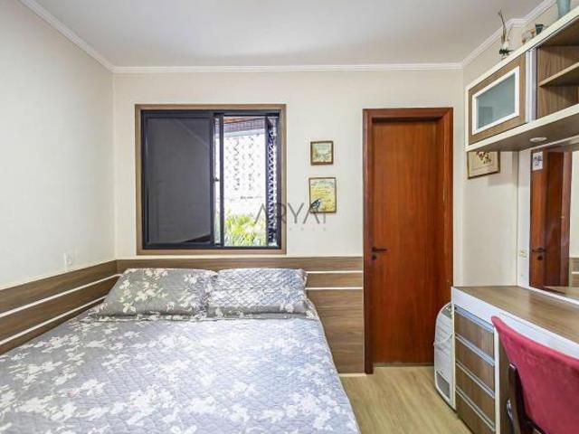 Apartamento à venda no Bigorrilho ARYA1