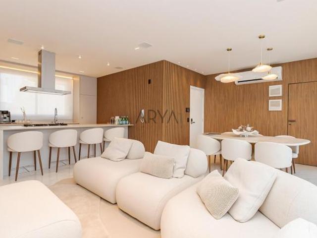 Apartamento à venda no Bigorrilho ARYA1