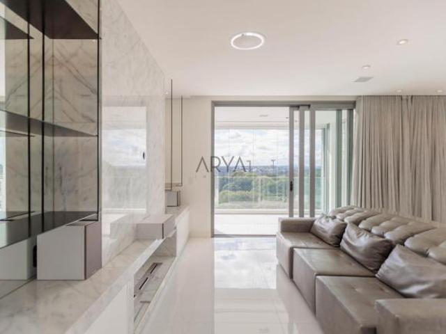 Apartamento à venda no Bigorrilho ARYA1
