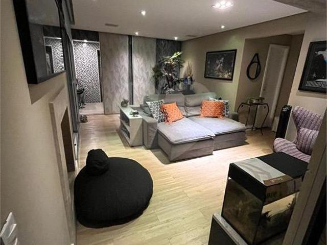 Apartamento a venda no Bom Retiro