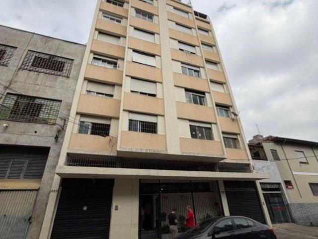 Apartamento com 91,06 m² no Bom Retiro, Edifício Miriam, com 2 dormitórios e garagem