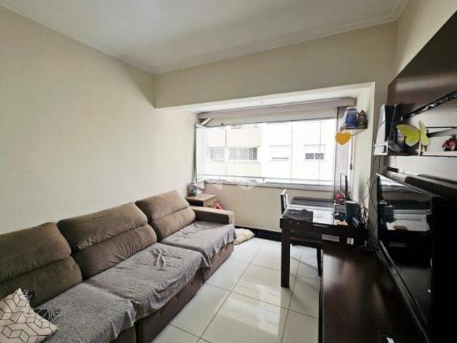 Apartamento à Venda no Bosque da Saúde | 2 Quartos 1 Suite
