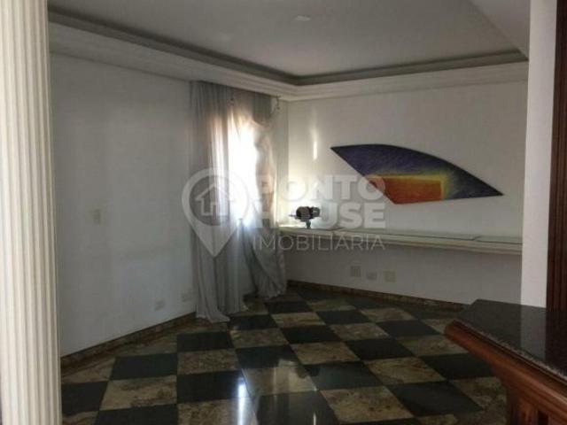 Apartamento à venda no Bosque da Saúde com 4 dormitórios, 3 suítes e 5 vagas