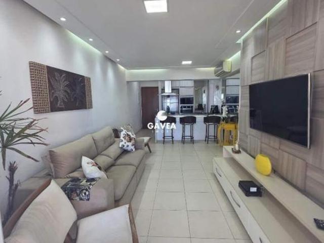 Apartamento à venda no Boqueirão em Praia Grande