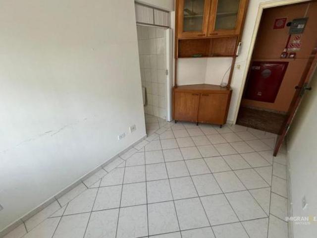 Apartamento à venda no Boqueirão, em Praia Grande SP