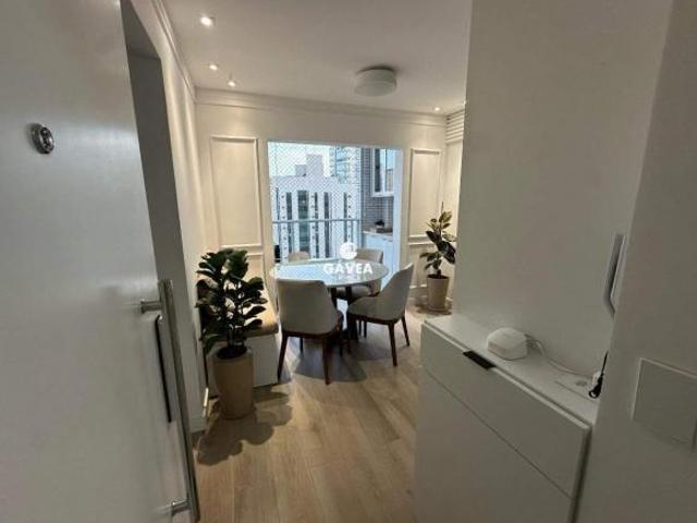 Apartamento à venda no Boqueirão em Santos