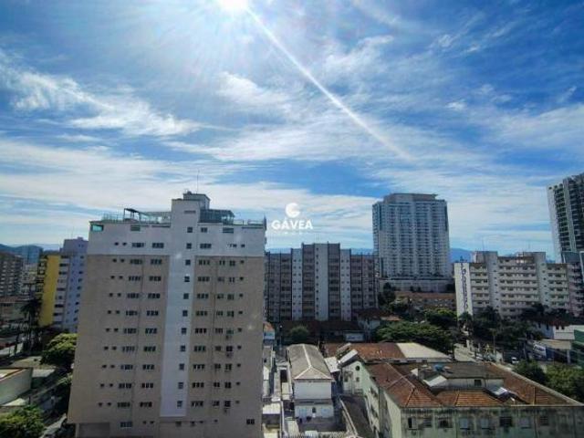 Apartamento à venda no Boqueirão em Santos