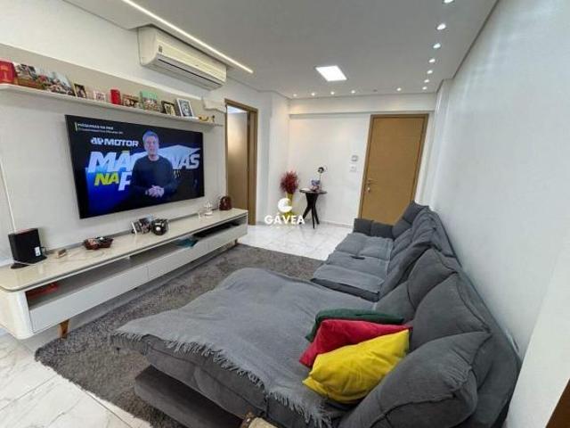 Apartamento à venda no Boqueirão em Santos