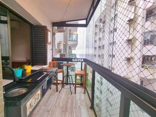Apartamento à venda no Boqueirão em Santos