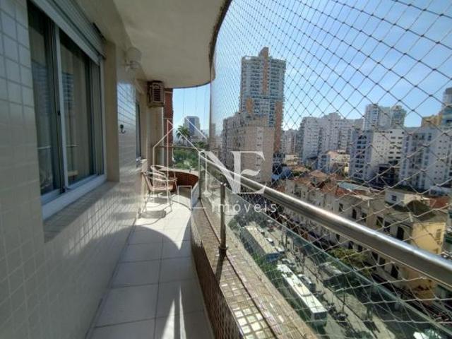 Apartamento à venda no Boqueirão em Santos