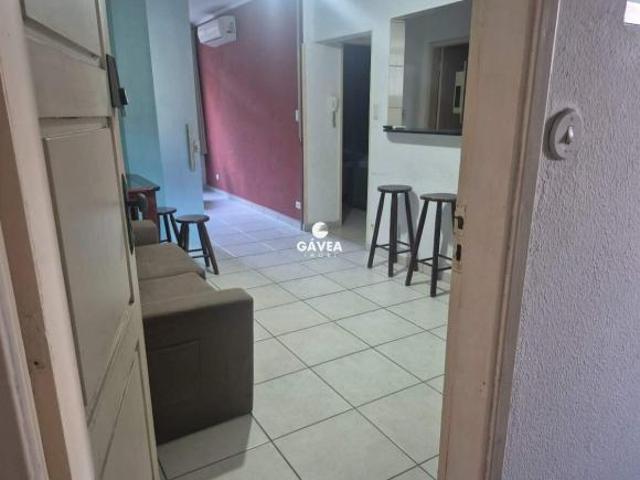 Apartamento à venda no Boqueirão em Santos