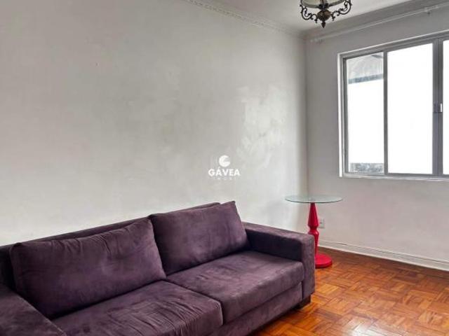 Apartamento à venda no Boqueirão em Santos