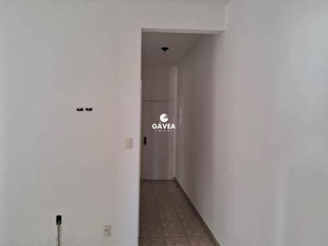 Apartamento à venda no Boqueirão em Santos