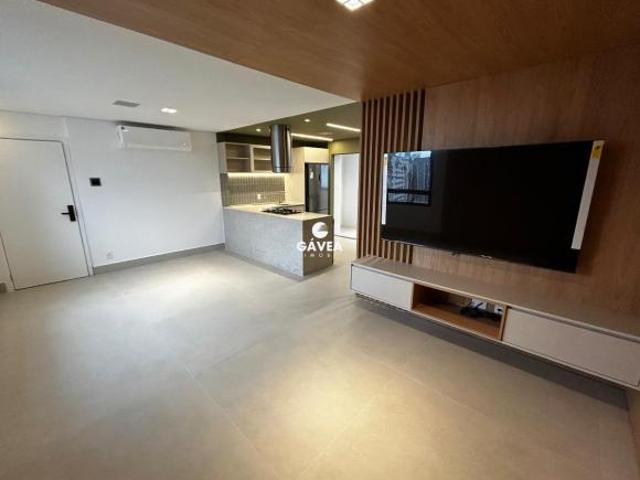 Apartamento à venda no Boqueirão em Santos
