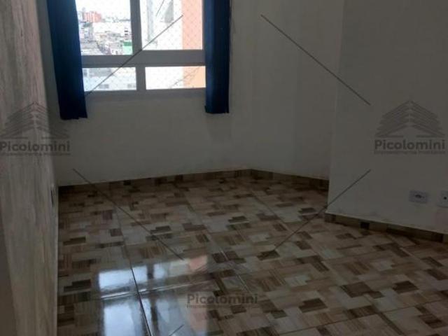 Apartamento à venda no Brás, 1 quarto, sala 2 ambientes, cozinha planejada, 1 banheiro, 50m². Portar