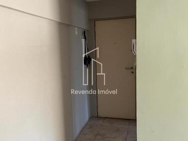 Apartamento à venda no Brás, São Paulo SP: 2 quartos, 2 salas, 1 banheiro, 1 vag