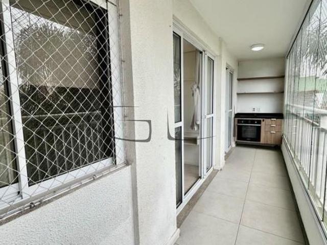 Apartamento à venda no Brás, São Paulo: 2 quartos, 1 sala, 1 banheiro e vaga de garagem!