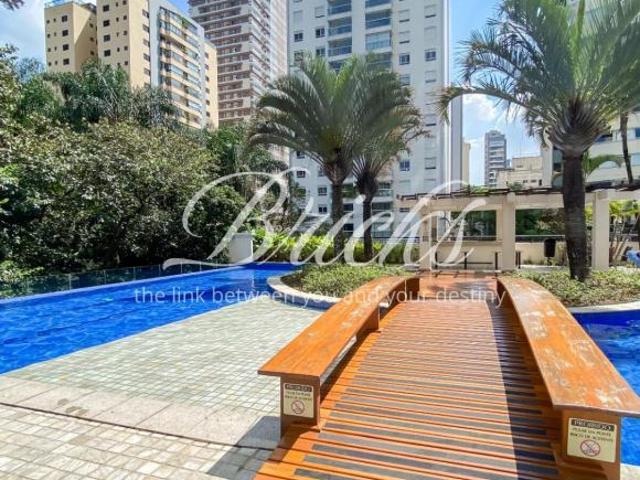 Apartamento a venda no Brooklin, no Paulistania, com 3 suítes e 3 vagas