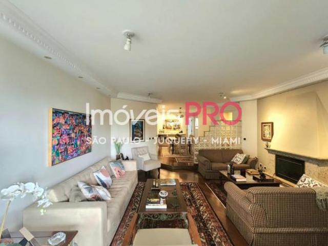 Apartamento a venda no Brooklin com 200m2 e 4 dormitórios próximo a Hípica Paulista e rua Nova York