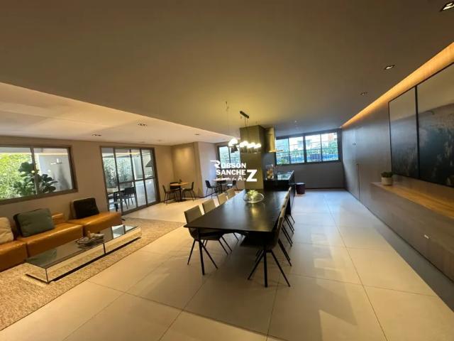 Apartamento a venda no Brooklin com 2 quartos, 1 suíte, 1 vaga, 67m², varanda, pronto para morar!
