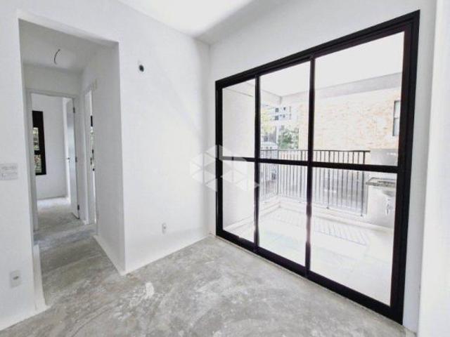 Apartamento à Venda no Brooklin com 3 Quartos, 2 Suítes e 2 Vagas de Garagem