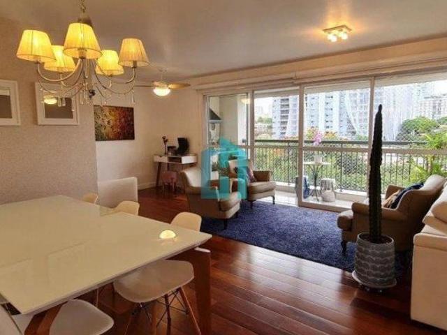Apartamento à venda no Brooklin, com 3 suítes, 5 banheiros no total e 3 vagas de garagem