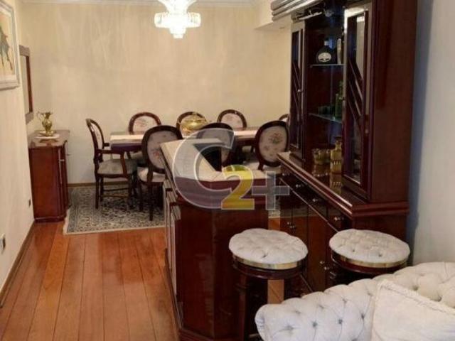 Apartamento à venda no Brooklin Paulista com 3 quartos, sendo 1 suíte e 3 vagas