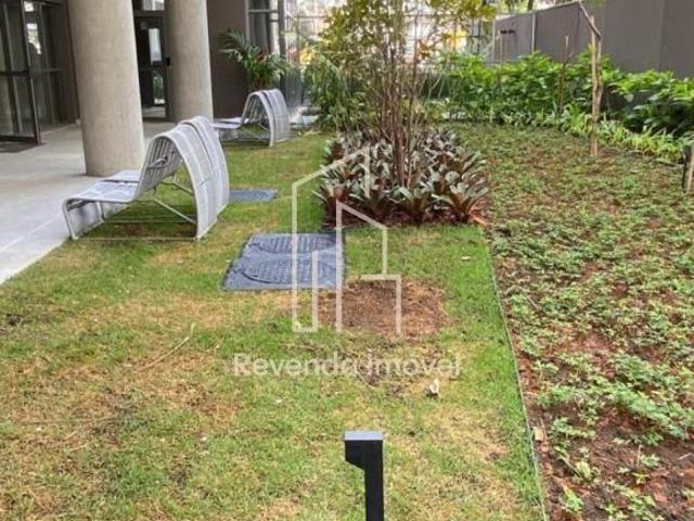 Apartamento à venda no Brooklin Paulista, São Paulo SP: 2 quartos, 1 sala, 1 banheiro, 1 vaga, 38m²