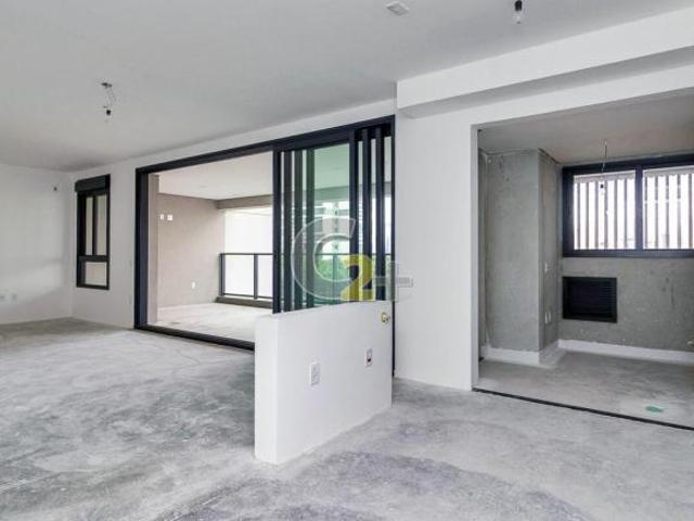 Apartamento á venda no Brooklin Paulista, 3 suítes, 2 vagas de garagem