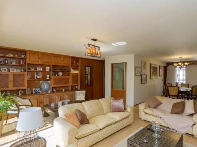 Apartamento à venda no Brooklin Paulista