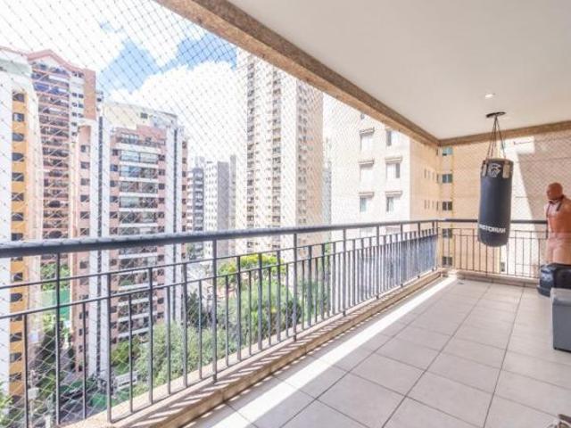 Apartamento à venda no Brooklin Paulista