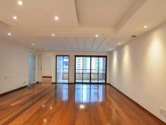 Apartamento à venda no Brooklin Paulista