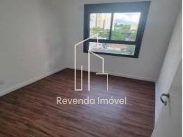 Apartamento a venda no Brooklin próximo a estação Brooklin com 2 dorm, 01 vaga e varanda com vista l