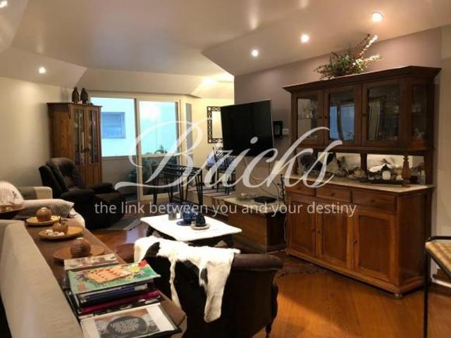 Apartamento à venda no Brooklin, 150 m², 4 quartos, uma vaga de garagem