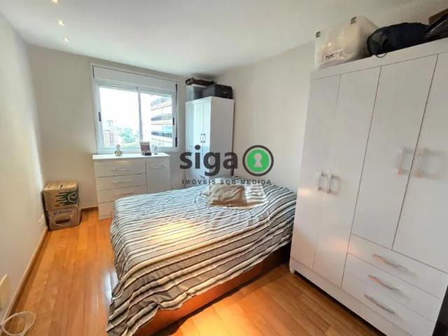 Apartamento à venda no Brooklin | 218m² | 3 suítes + home office | Varanda envidraçada | Alto padrão