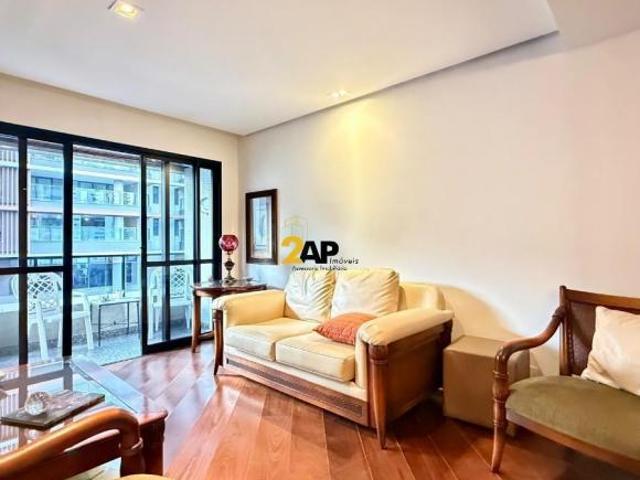 Apartamento a venda no Brooklin, 4 dormitórios sendo 1 suíte, 2 vagas de garagem fixas, com 124m²