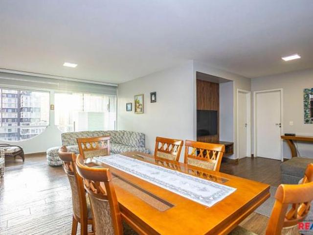 Apartamento à venda no Cabral | 110 m² | 3 Quartos | Suíte | Andar Alto | Vista Livre