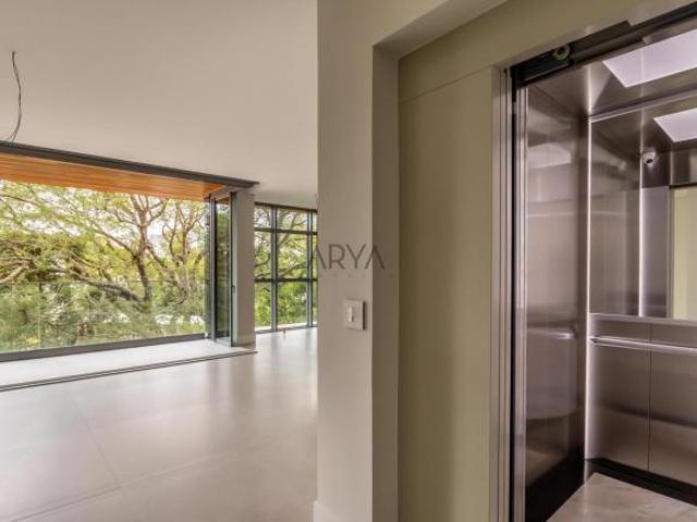 Apartamento à venda no Cabral ARYA1