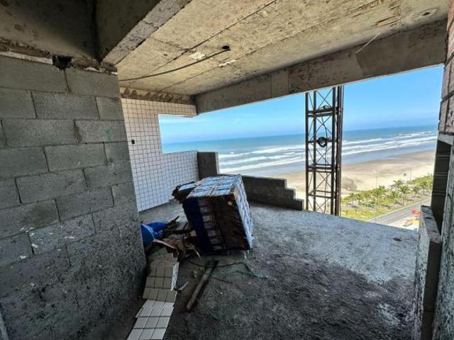 Apartamento à venda no Caiçara