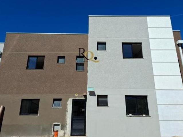 Apartamento à venda no Cajuru primeiro andar 34,39m² com sacada 1 dormitório
