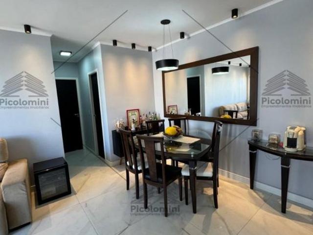 Apartamento à venda no Cambuci, 2 quartos, 1 suíte, Sacada, móveis planejados, 2 banheiros, 1 vaga d