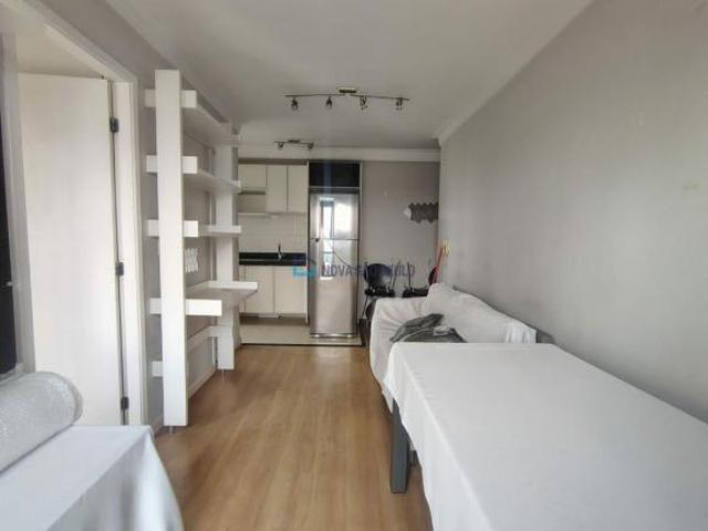 Apartamento à venda no Cambuci