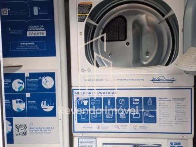 Apartamento à venda no Cambuci, SP: 2 quartos, sala espaçosa, vaga de garagem! V