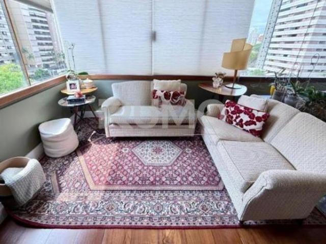 Apartamento à venda no Cambuí Campinas