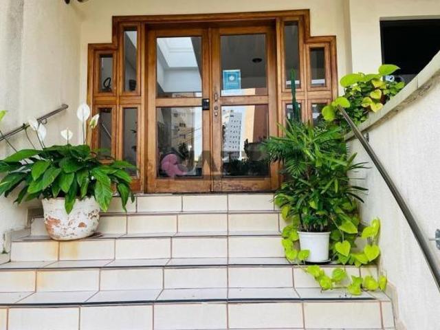 Apartamento à venda no Cambuí Campinas